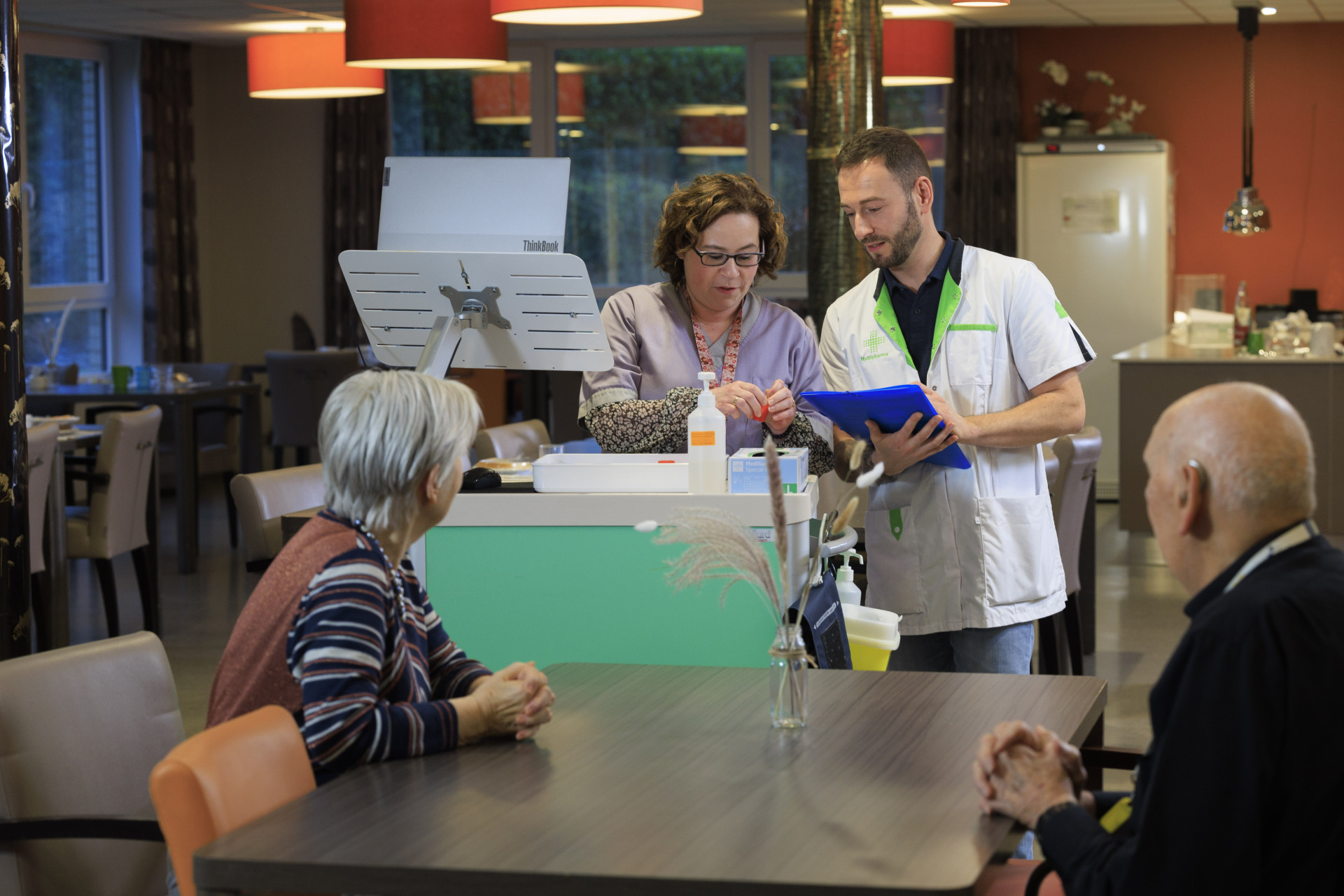 Multipharma prévoit plus de pharmaciens dans les maisons de repos et de ...